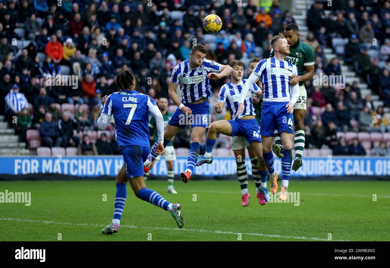 Derby County's Curtis Nelson (right) scores his sides first goal during ...