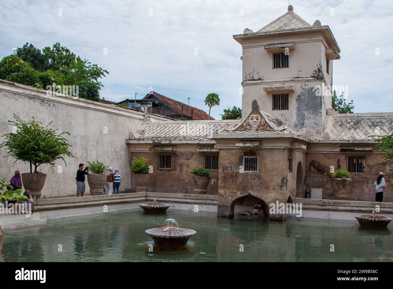 Yogyakarta, Central Java, Indonesia. 26th Dec, 2023. Tourist seen enjoy ...