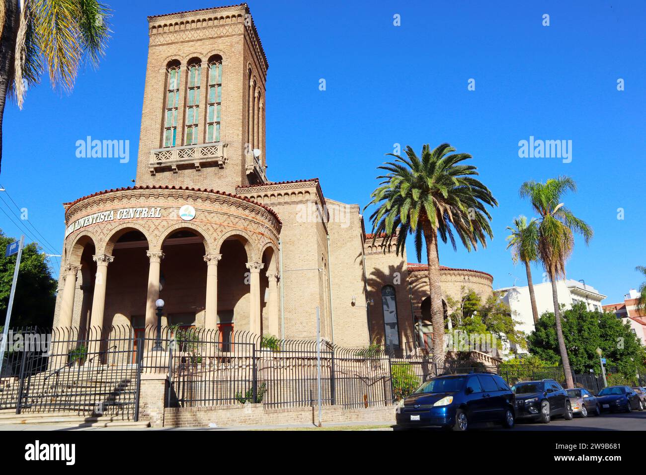 Los Angeles, California: First Church of Christ at the corner of ...