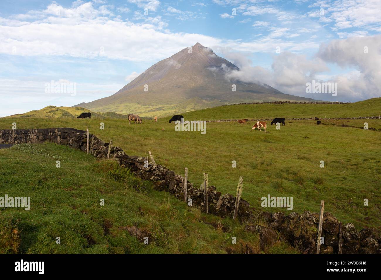 Azores pico sunshine hi-res stock photography and images - Alamy