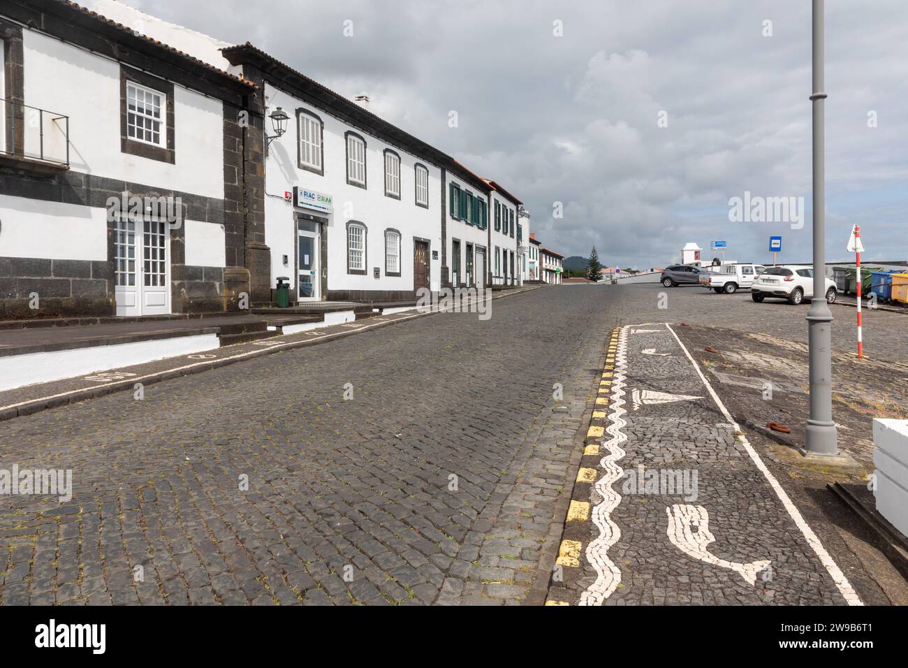 Tessellation pavement hi-res stock photography and images - Alamy