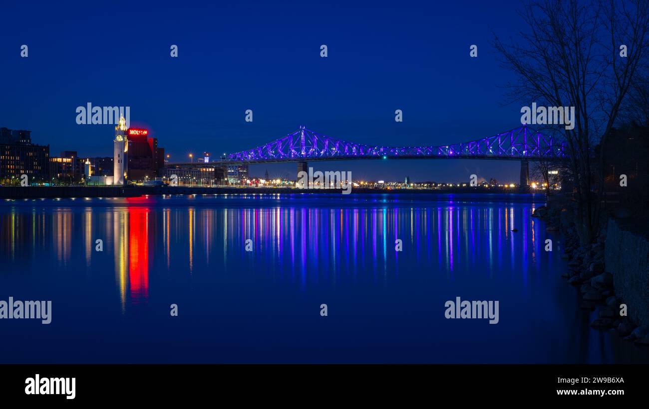 The Jacques Cartier Bridge, the economic gateway to the city of ...