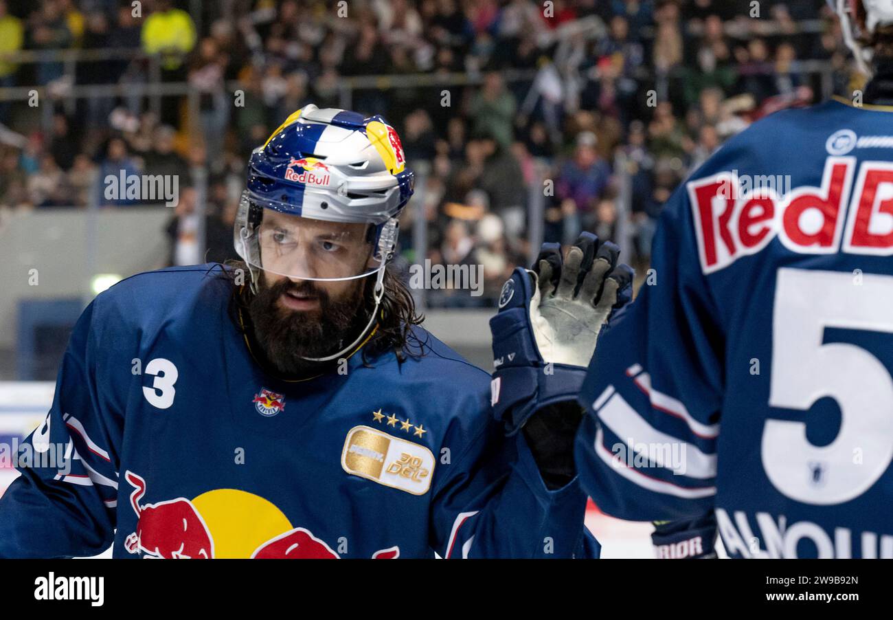 Muenchen, Deutschland. 26th Dec, 2023. Dominik Bittner (EHC Red Bull ...