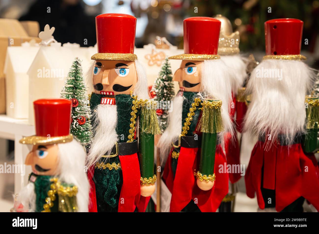 Wooden toy soldiers Nutcrackers on the shop window Stock Photo - Alamy