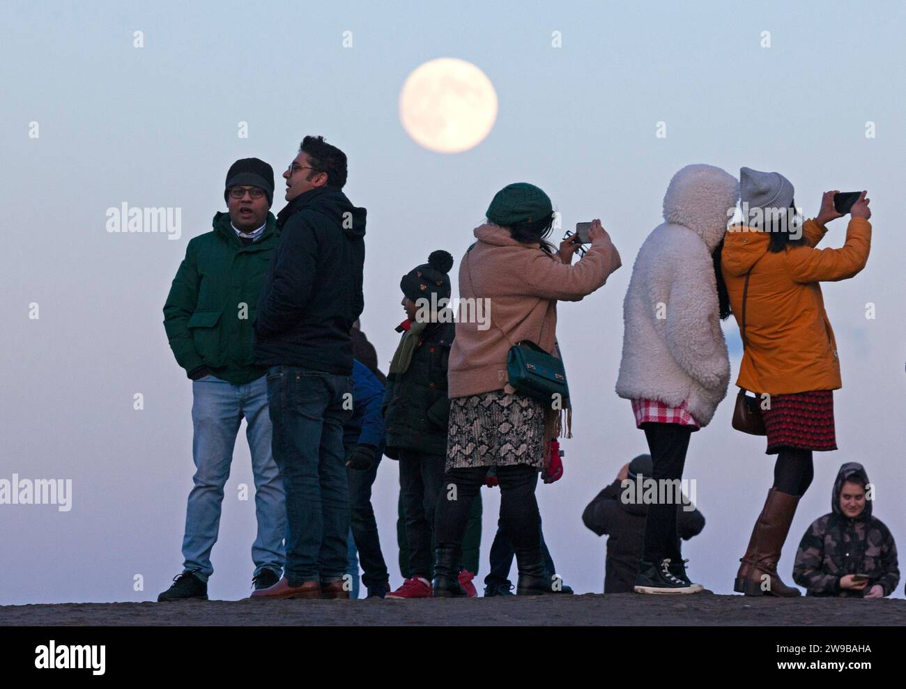 Calton Hill, Edinburgh, Scotland, UK. 26 December 2023. Final 'Cold ...