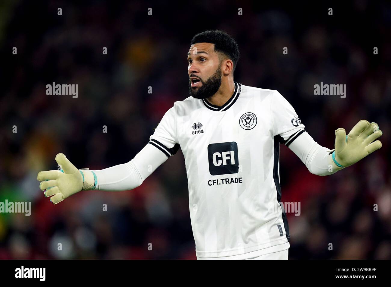 Sheffield United goalkeeper Wes Foderingham during the Premier League ...