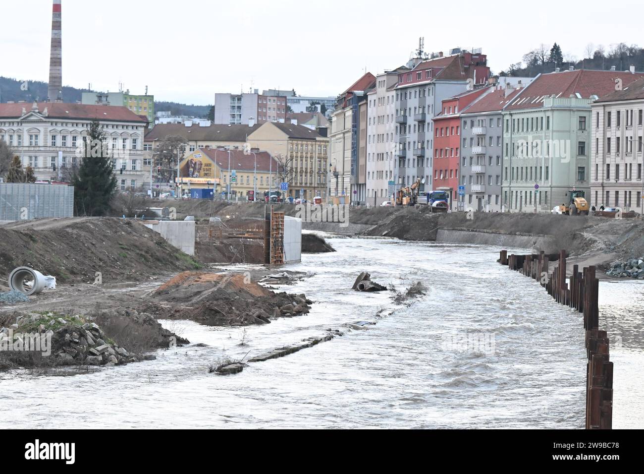 Brno, Czech Republic. 26th Dec, 2023. Bank of the Svratka River in Brno ...