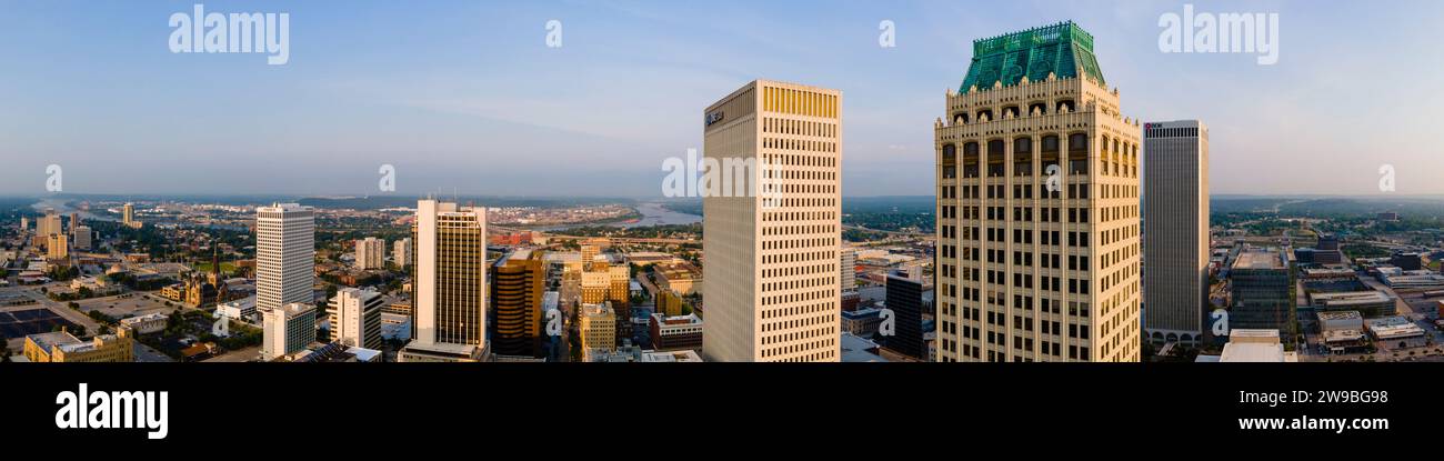 Downtown skyline from Centennial Park, Tulsa, Oklahoma, USA Stock Photo ...