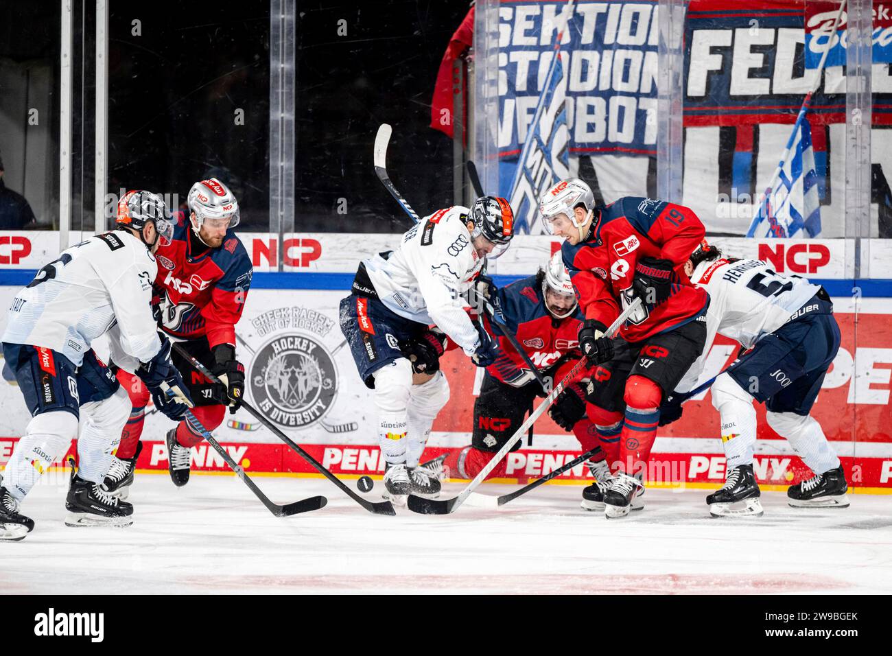 Jack Dougherty (5, N?rnberg Ice Tigers, Nuernberg Ice Tigers ) Tim ...