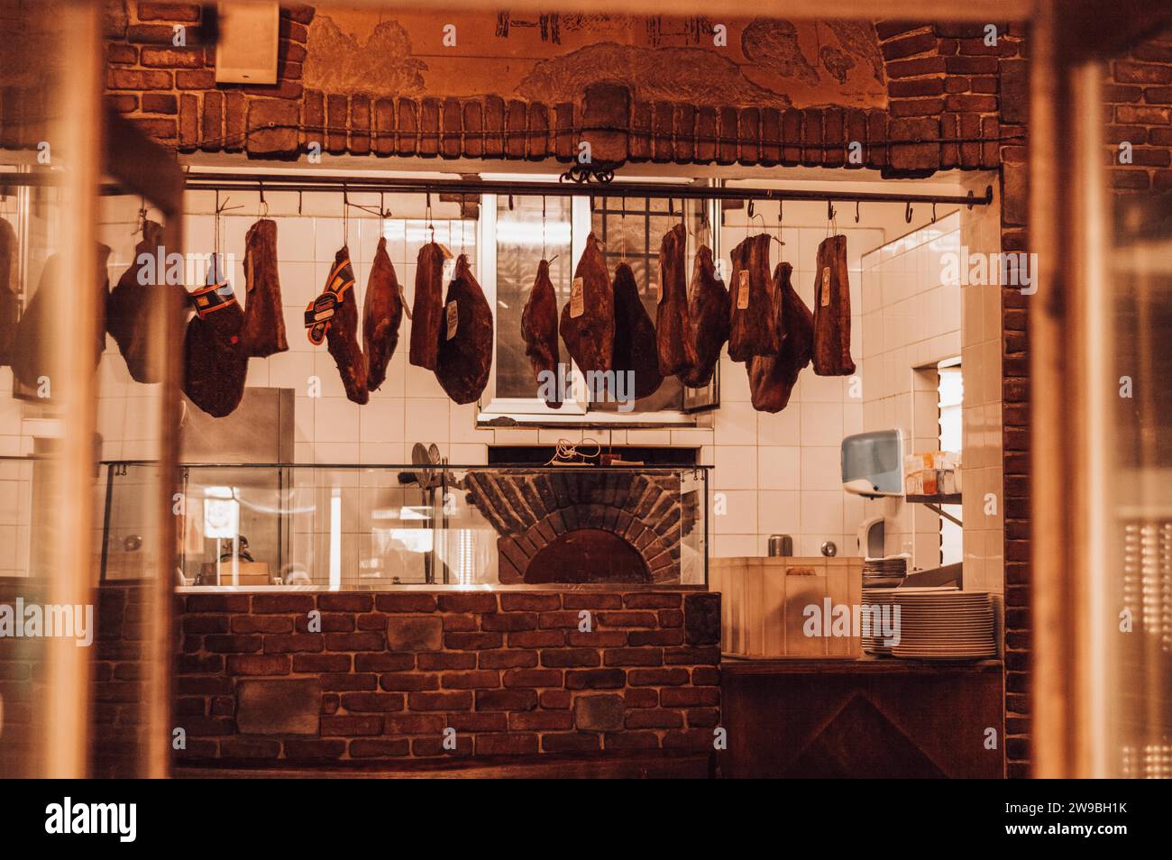 Medieval butcher shop hi-res stock photography and images - Alamy