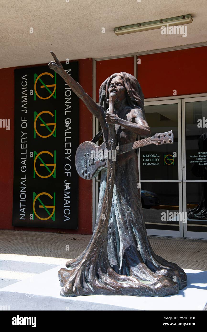 Bob Marley statue in front of the National Gallery, Kingston, Jamaica ...