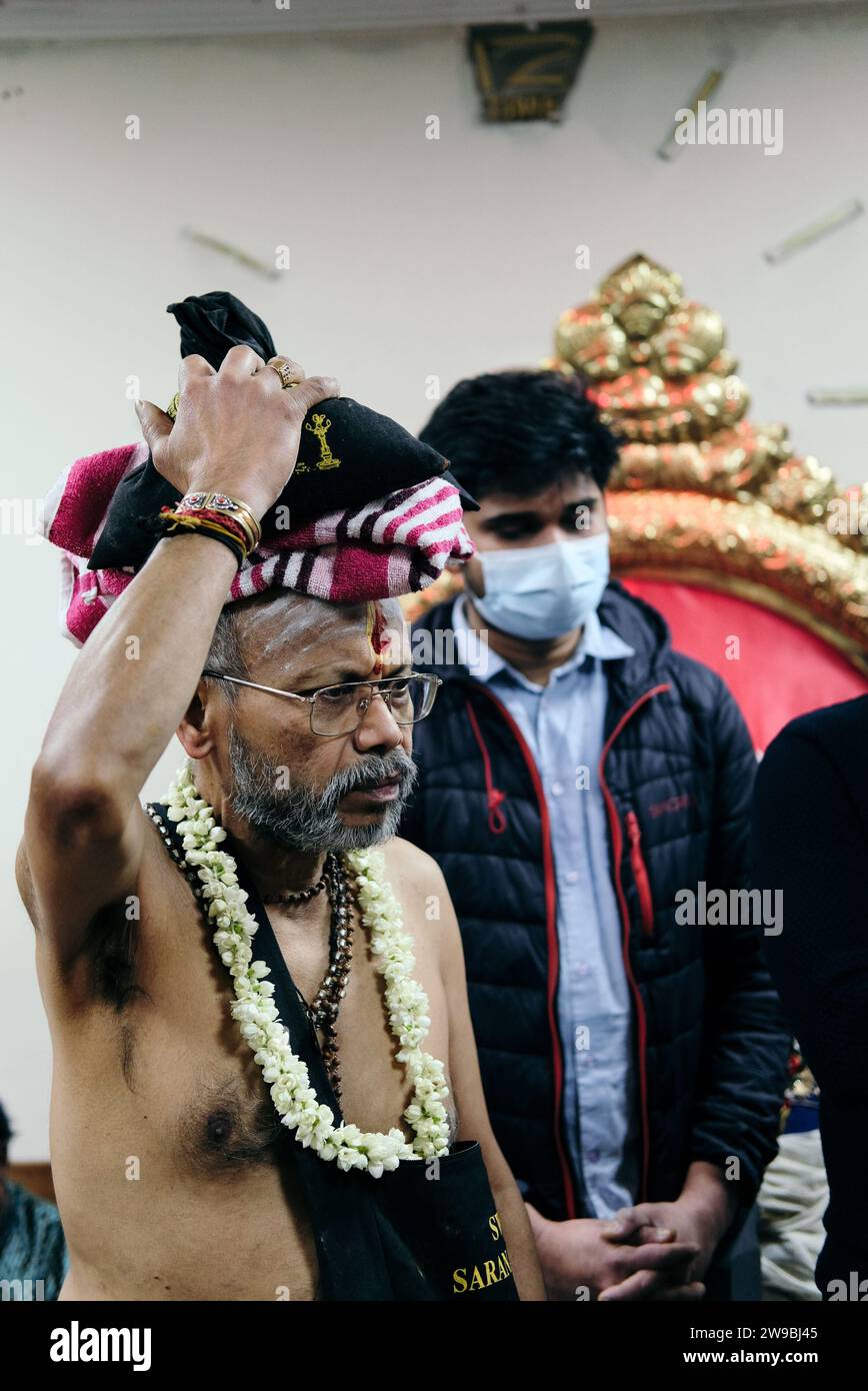 Ayyappan puja hi-res stock photography and images - Alamy