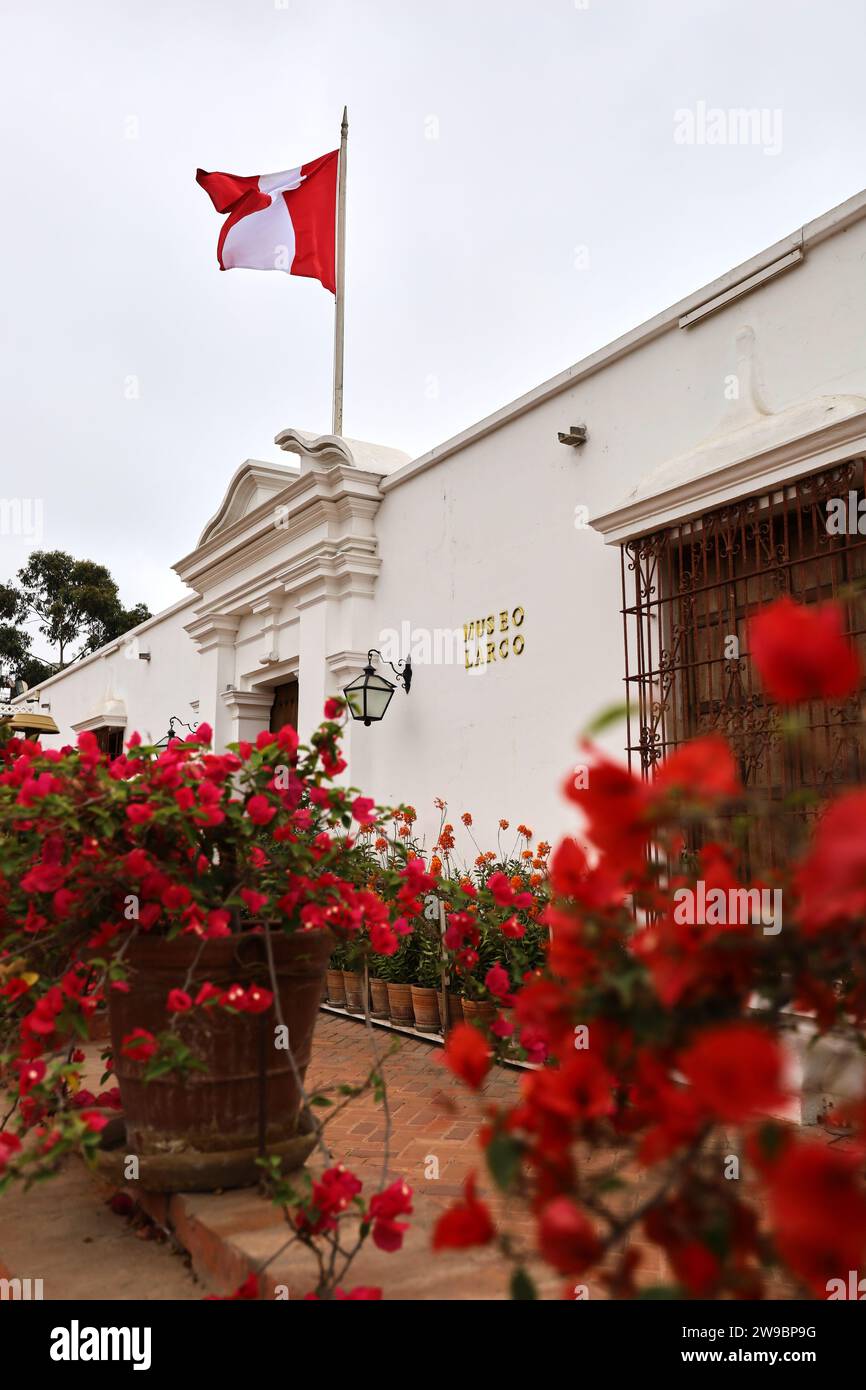 Larco hi-res stock photography and images - Alamy