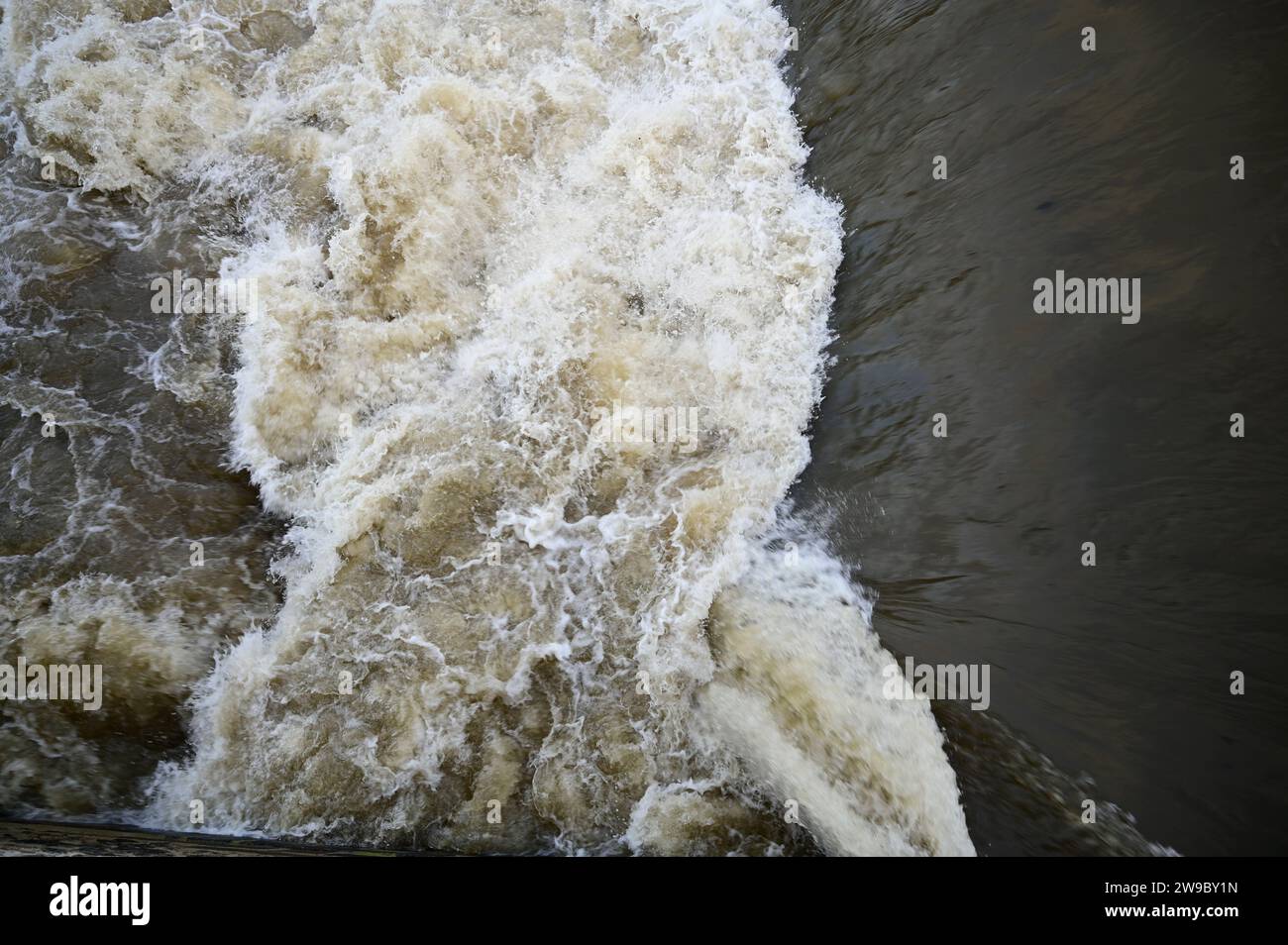 Wasserpegel von über 4,20 m an der Lausitzer Neisse nahe der Görlitzer ...