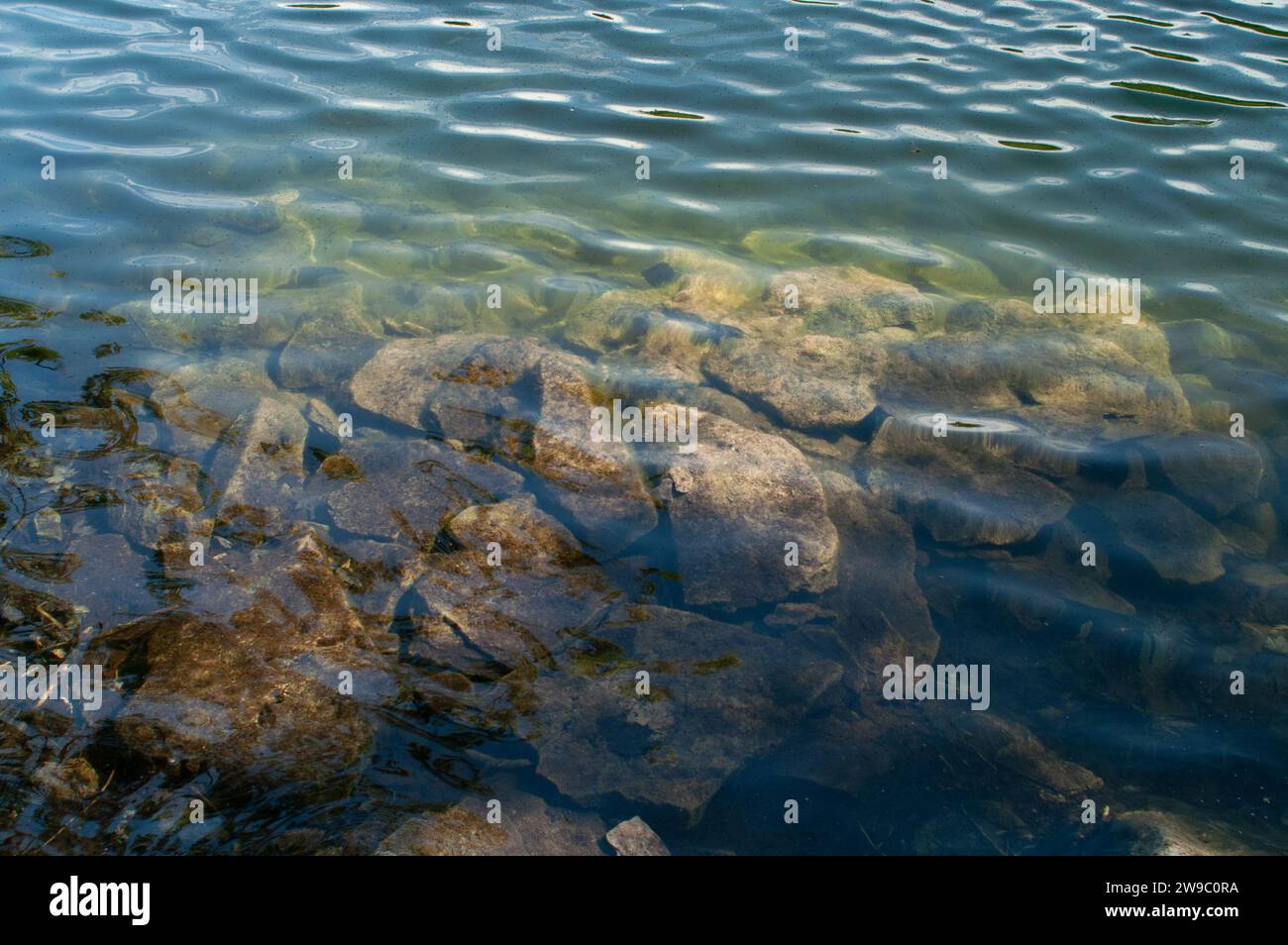 Underwater rocks river hi-res stock photography and images - Alamy