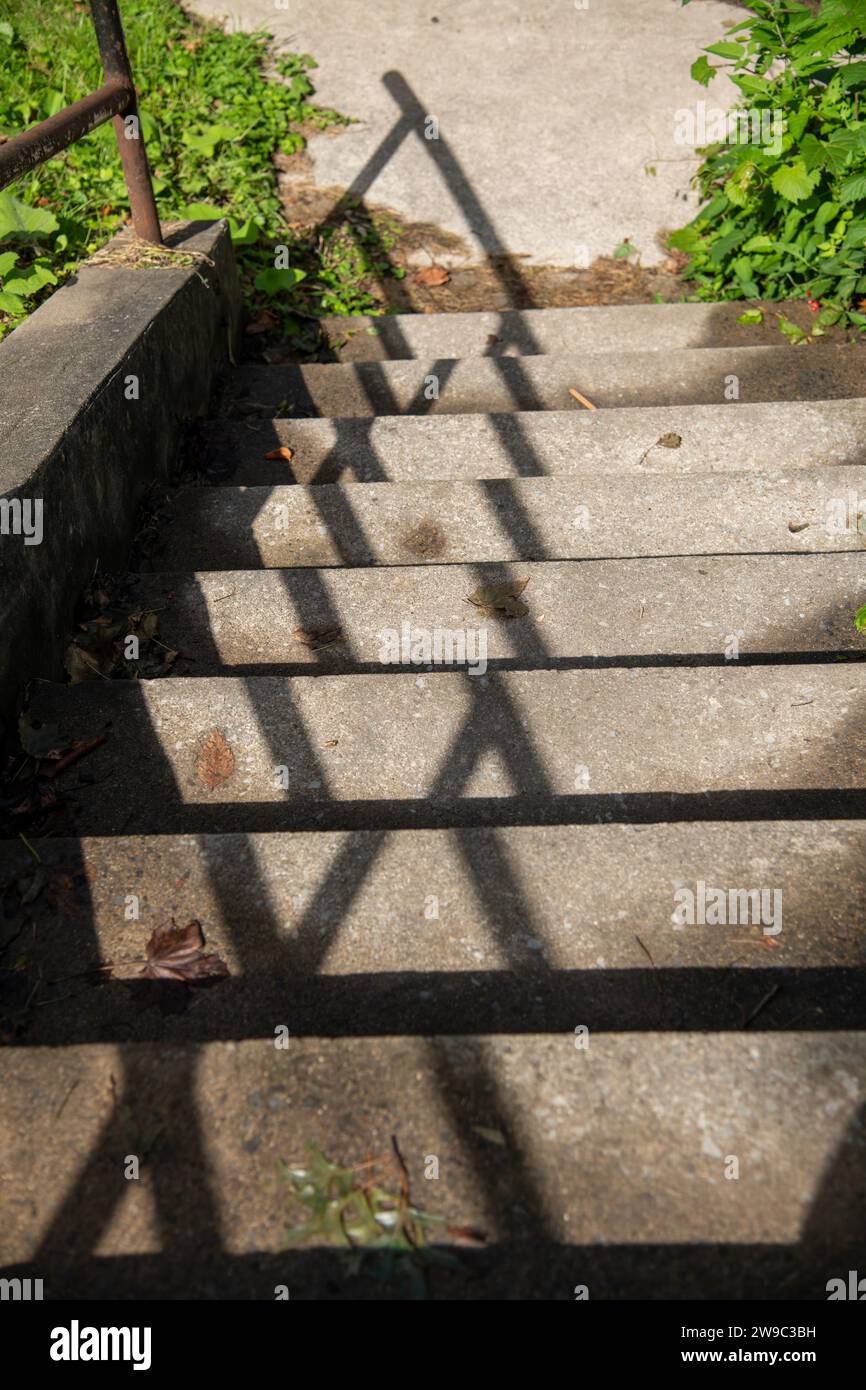 Stairway railing concrete hi-res stock photography and images - Alamy