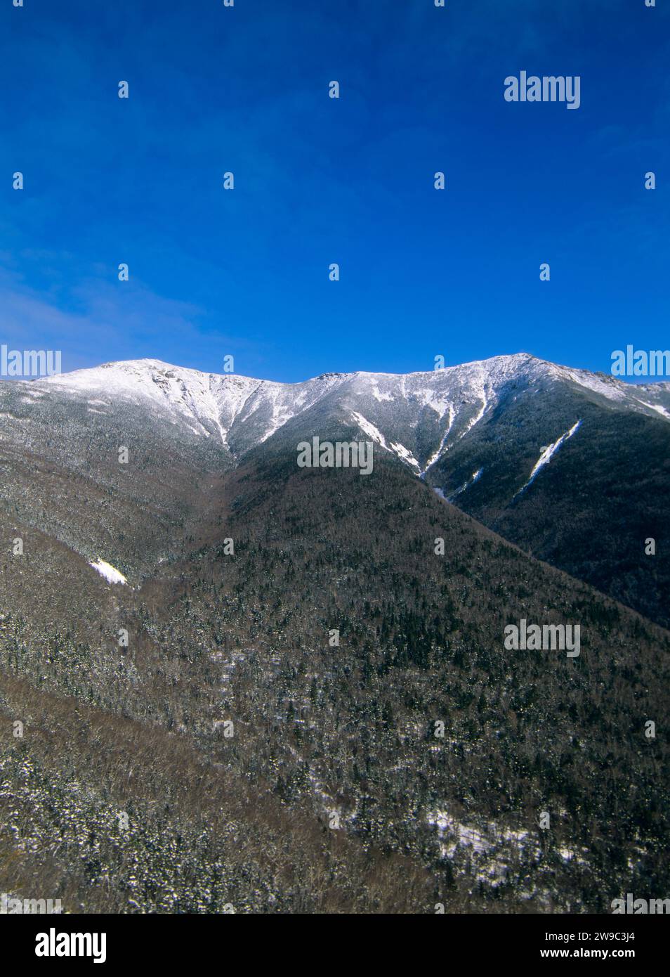 Sncow hi-res stock photography and images - Alamy