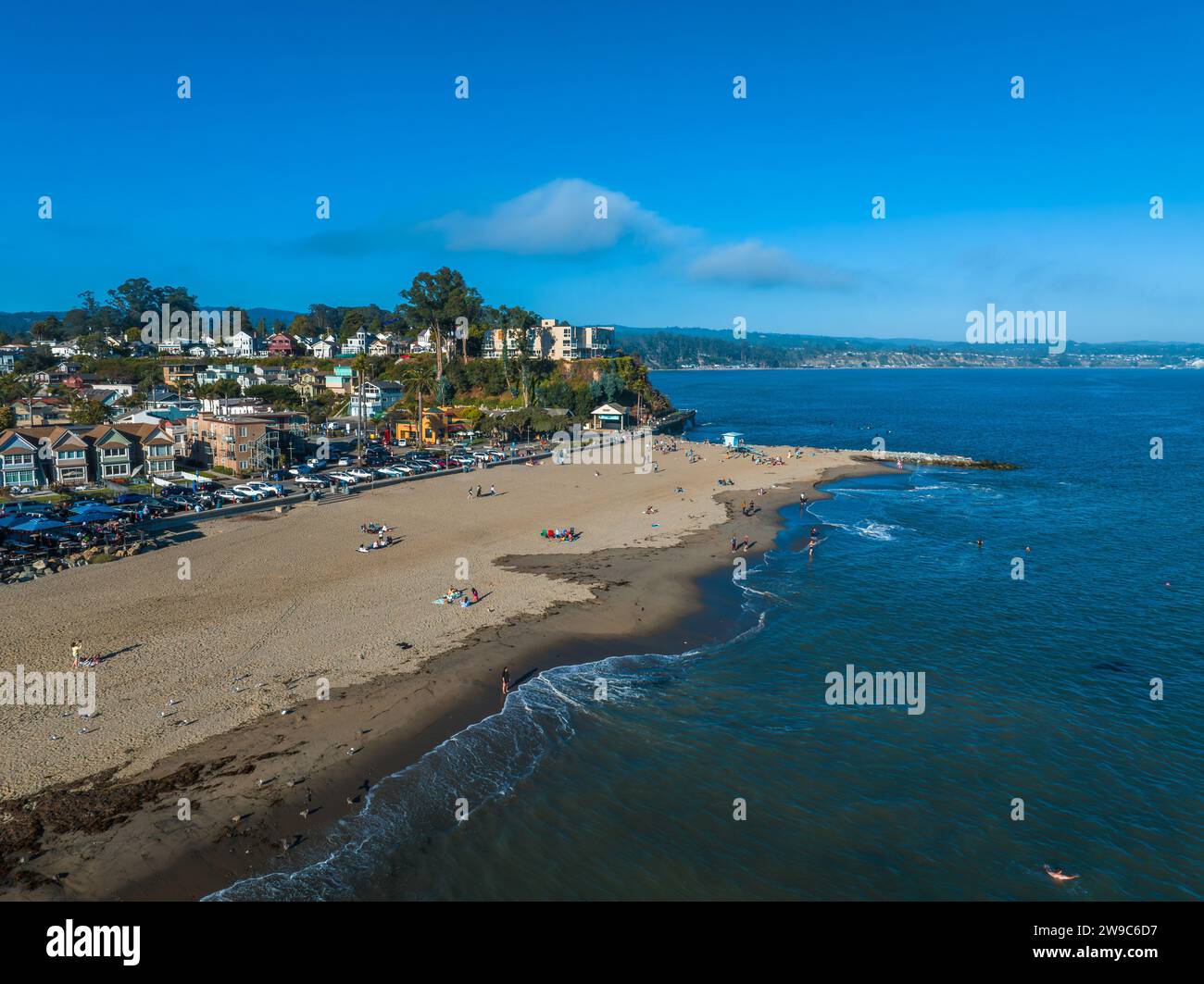 Capitola beach houses hi-res stock photography and images - Alamy