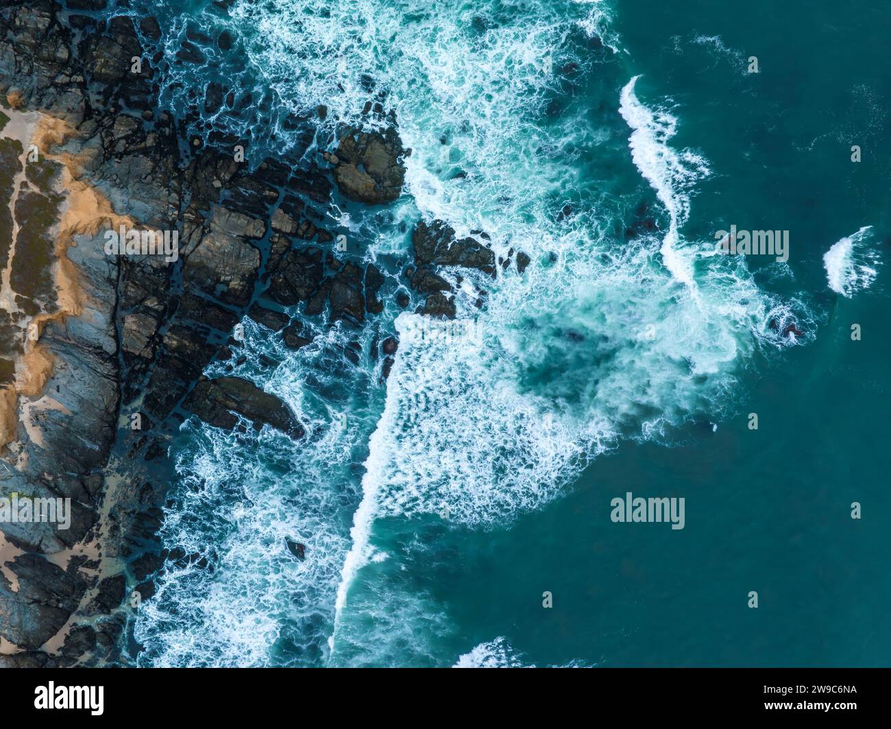 Aerial beautiful blue ocean waves hi-res stock photography and images ...
