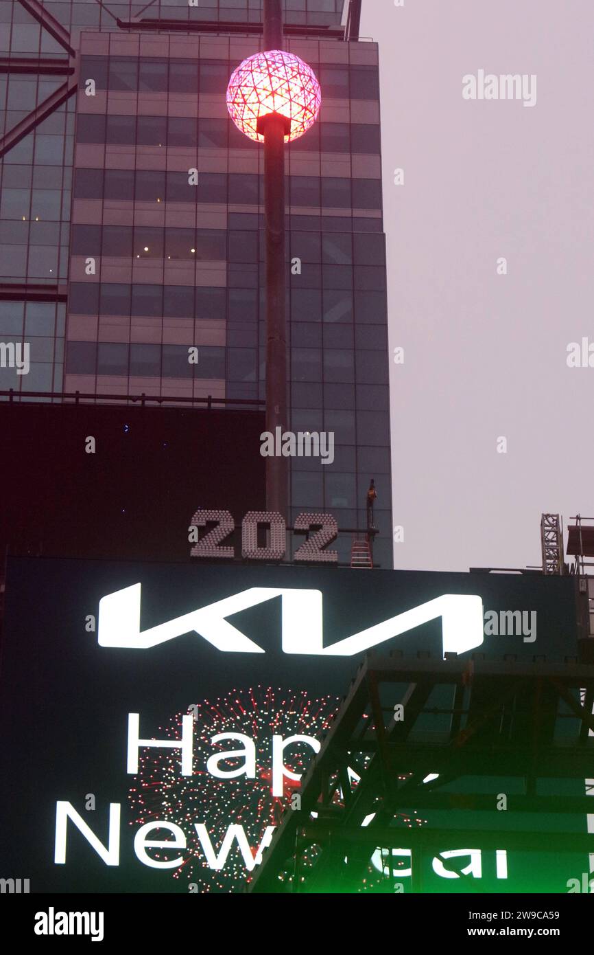 NEW YORK, NY- DECEMBER 26: The 2024 numbers seen atop of One Times ...