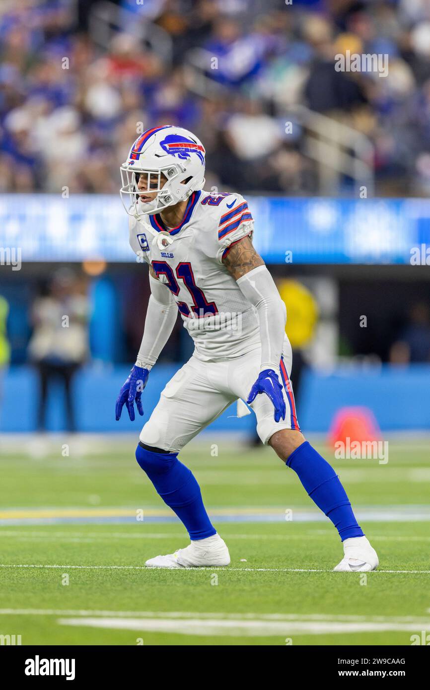 Buffalo Bills safety Jordan Poyer (21) against the Los Angeles Chargers ...