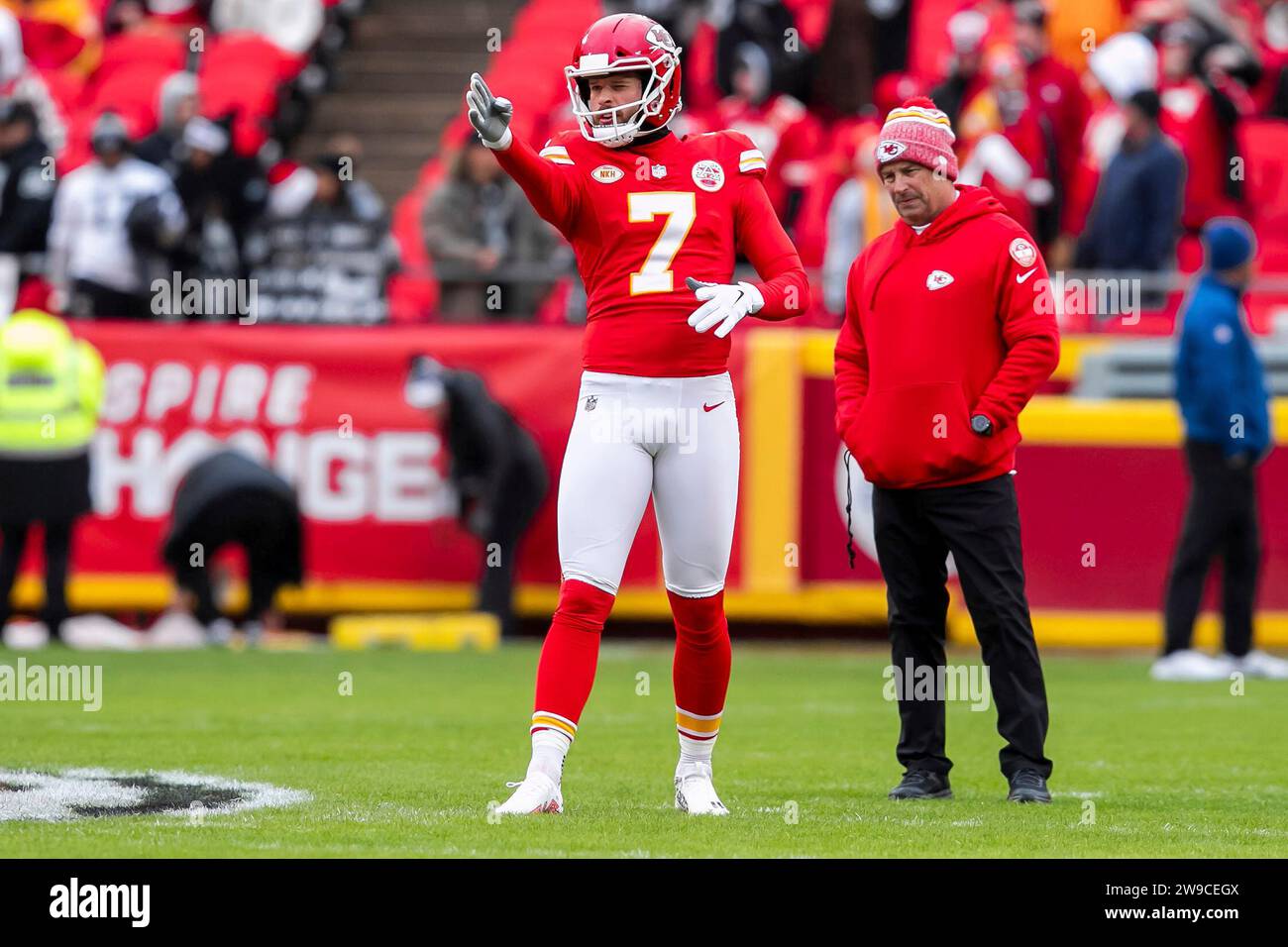 Kansas City Chiefs kicker Harrison Butker (7) lines up his angle for a ...