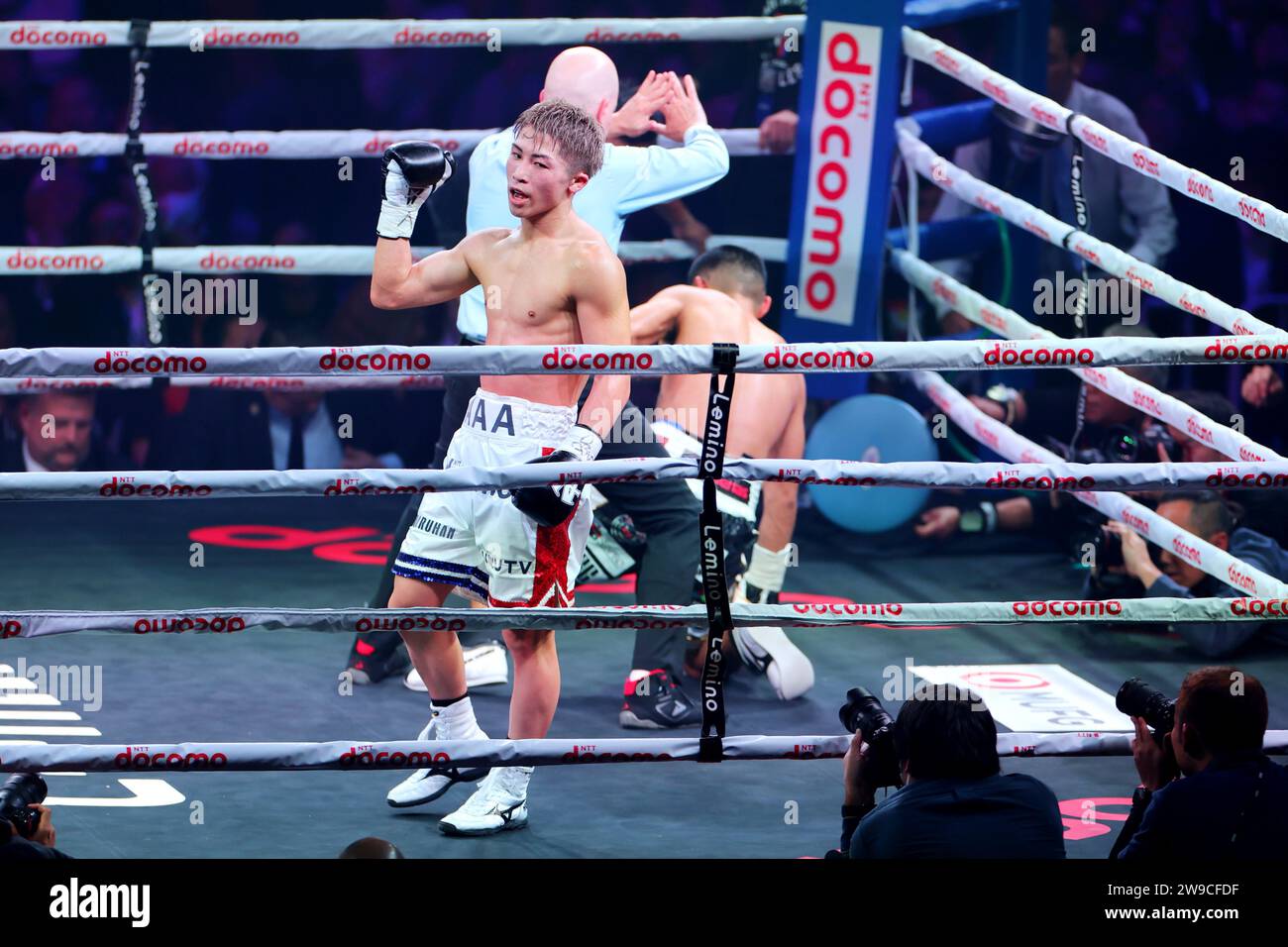 (L-R) Naoya Inoue (JPN), Marlon Tapales (PHI), DECEMBER 26, 2023 - Boxing : The WBA, WBC, WBO ...