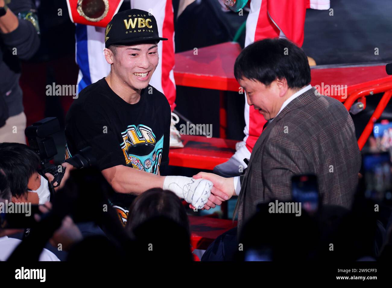 Tokyo, Japan. 26th Dec, 2023. (L-R) Naoya Inoue (JPN), Hideyuki Ohashi Boxing : The WBA, WBC ...