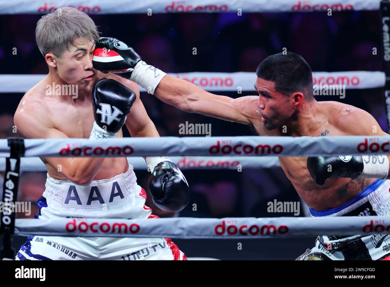 Tokyo, Japan. 26th Dec, 2023. (L-R) Naoya Inoue (JPN), Marlon Tapales ...