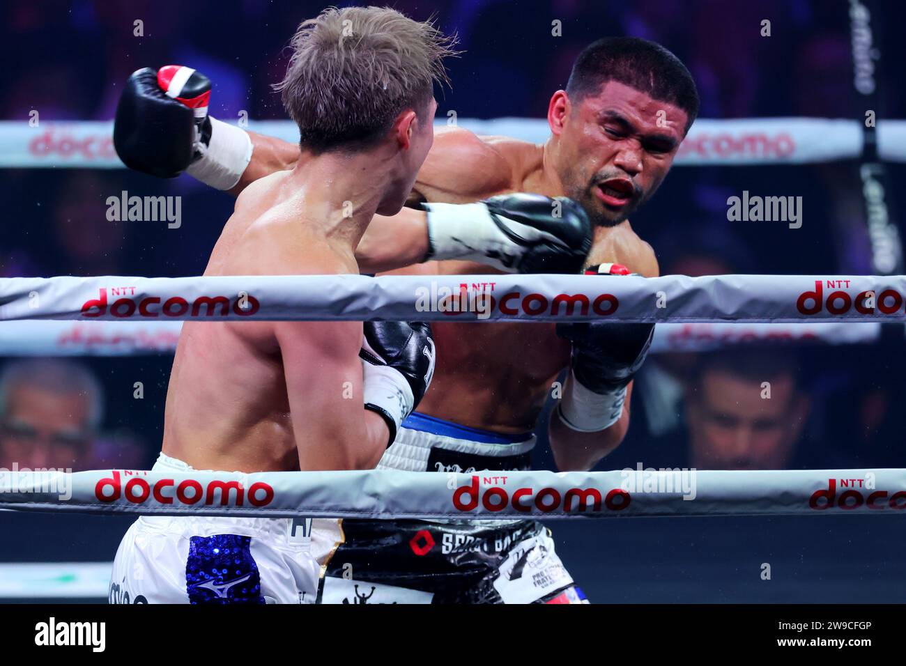 Marlon tapales hi-res stock photography and images - Alamy