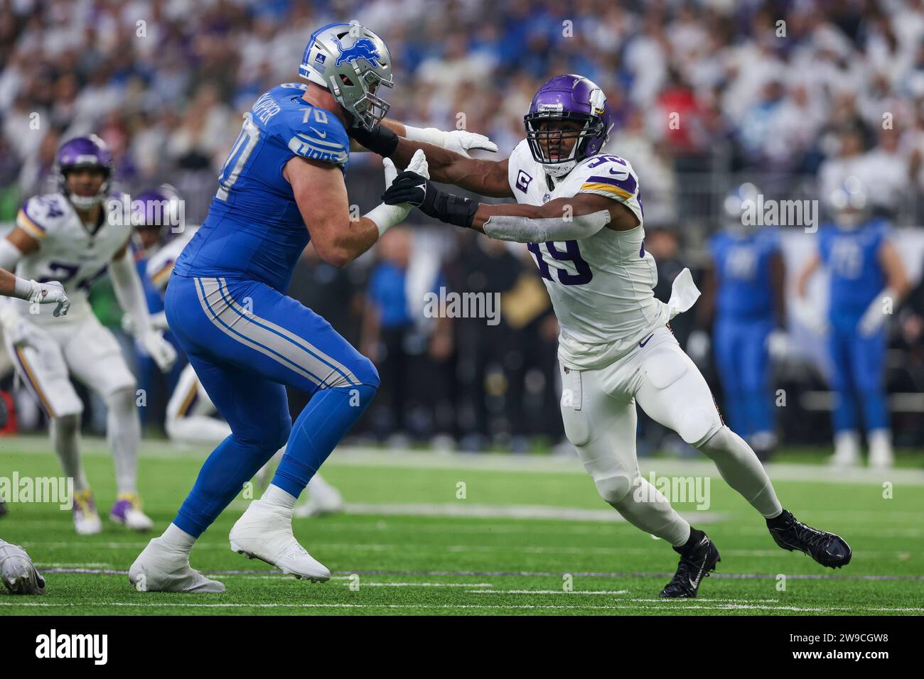 Minnesota Vikings linebacker Danielle Hunter (99) moves against Detroit ...