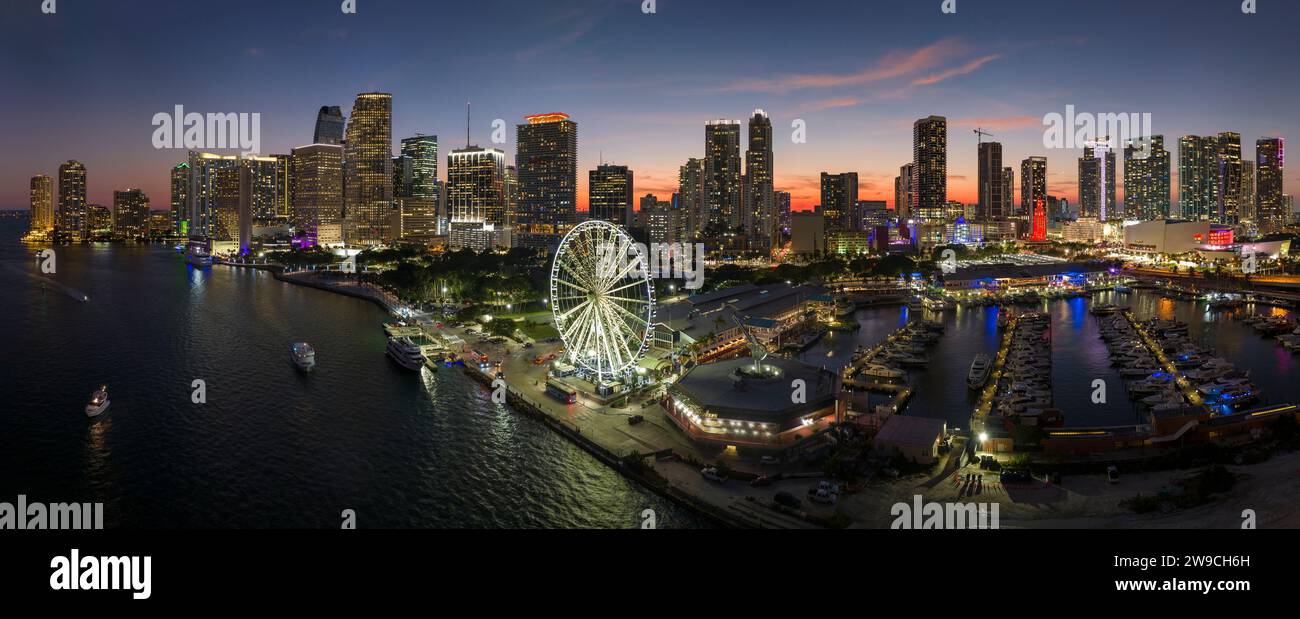 Aerial view of Skyviews Miami Observation Wheel at Bayside Marketplace ...