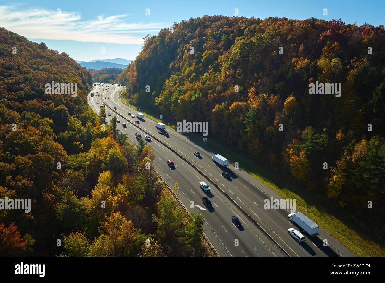 I-40 freeway road leading to Asheville in North Carolina over ...
