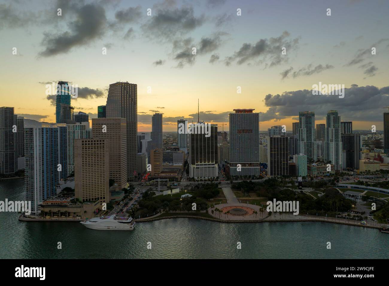 Evening urban landscape of downtown district of Miami Brickell in ...