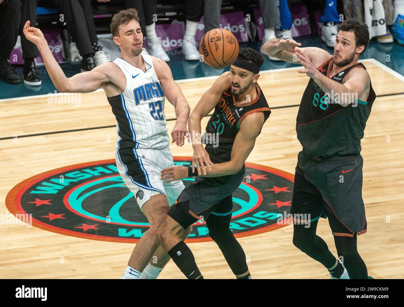 Washington, USA. 26th Dec, 2023. WASHINGTON, DC - DECEMBER 26: Orlando ...