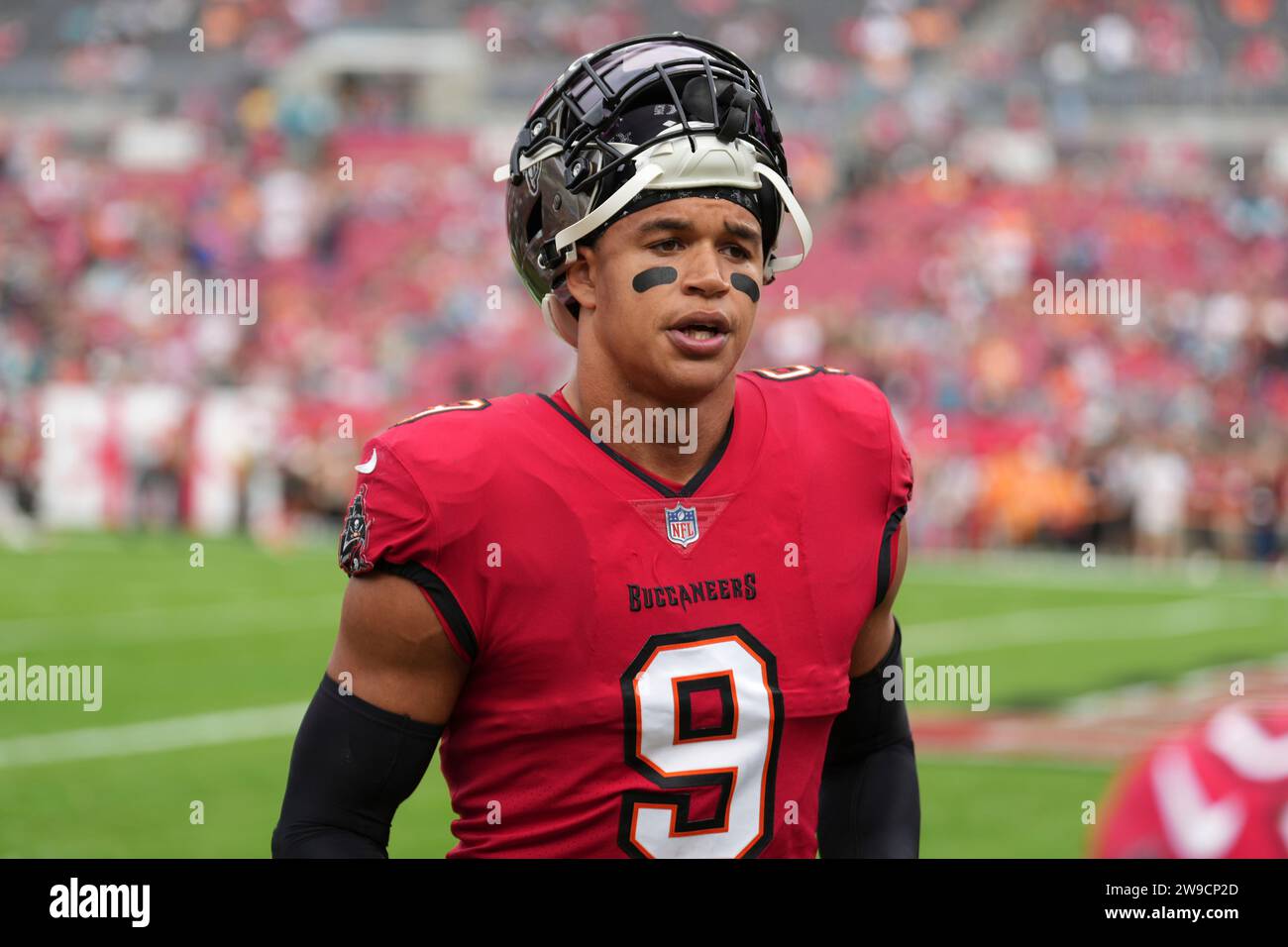 Tampa Bay Buccaneers linebacker Joe Tryon-Shoyinka (9) leaves the field ...