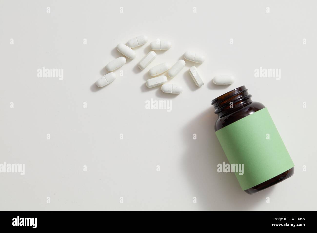 Pharmaceutical advertising hi-res stock photography and images - Alamy