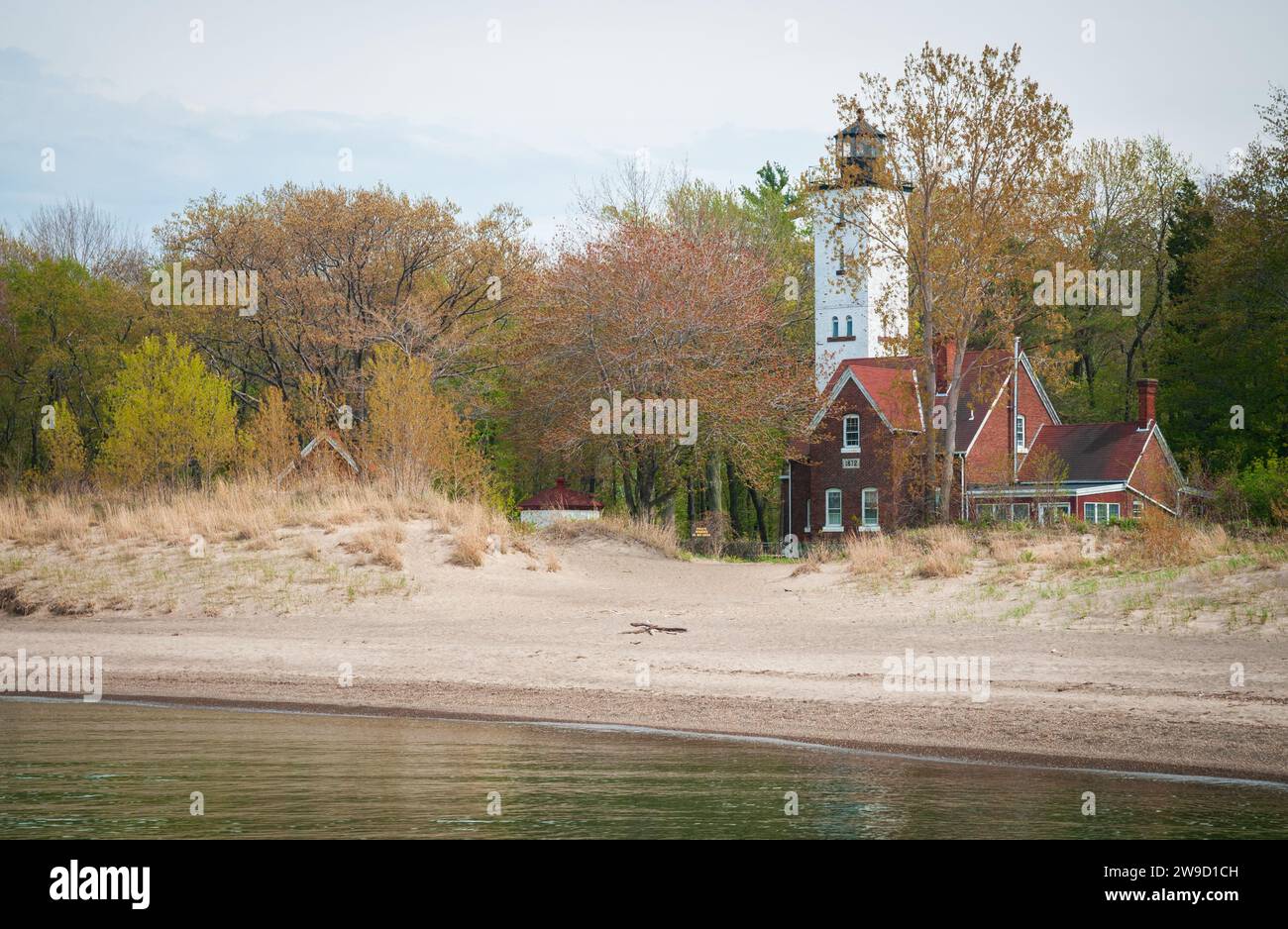 The Presque Isle Lighthouse, Lake Erie in Pennsylvania Stock Photo - Alamy