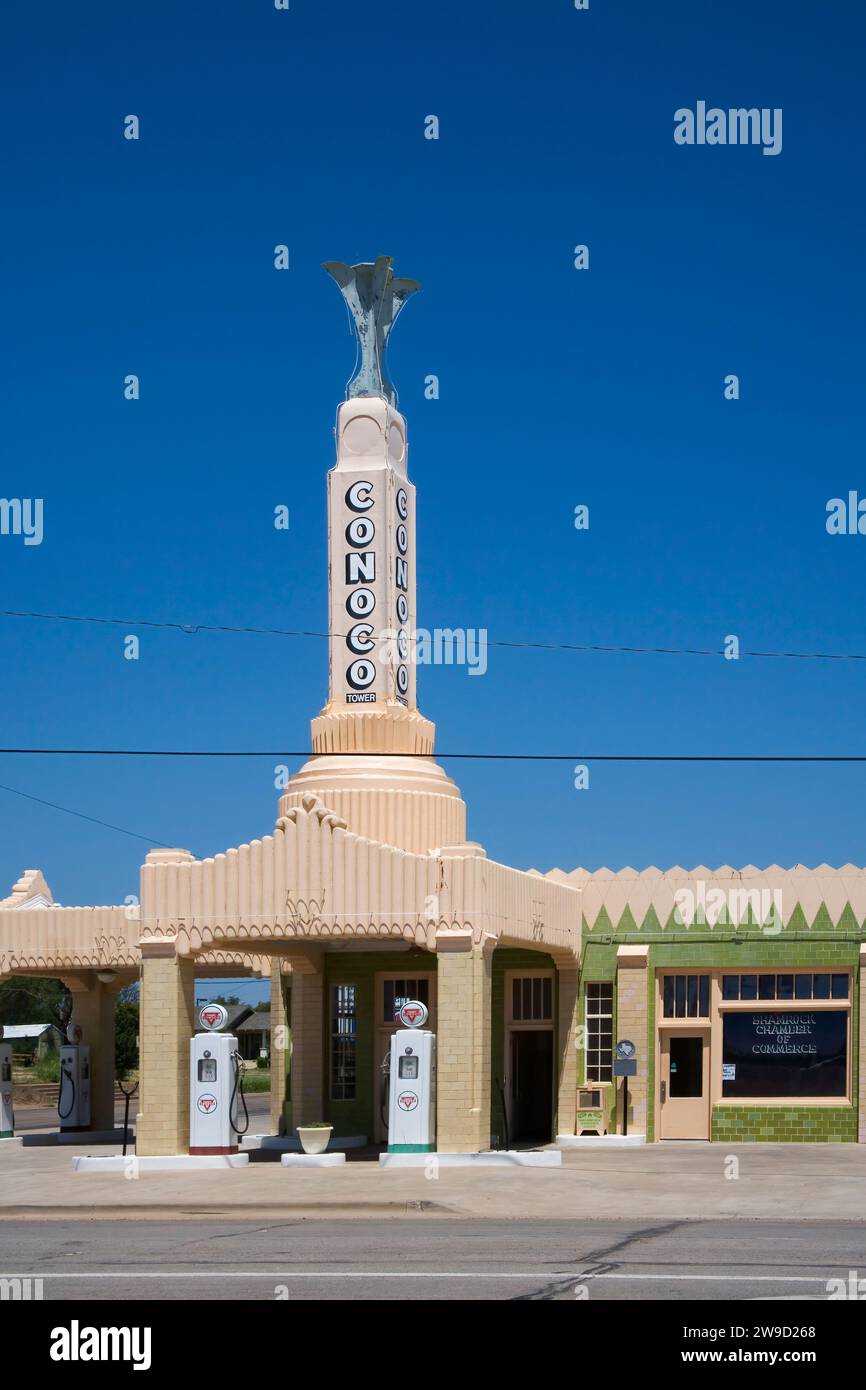 the art deco conoco gas station and u drop inn in shamrock texas on ...