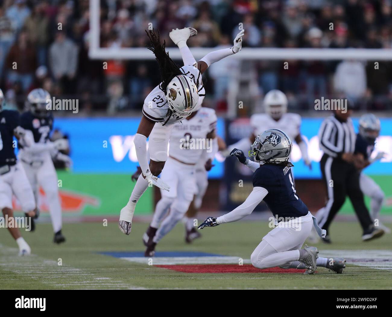 Dallas, Texas, USA. 27th Dec, 2023. Texas State's BOBBY CROSBY (27 ...