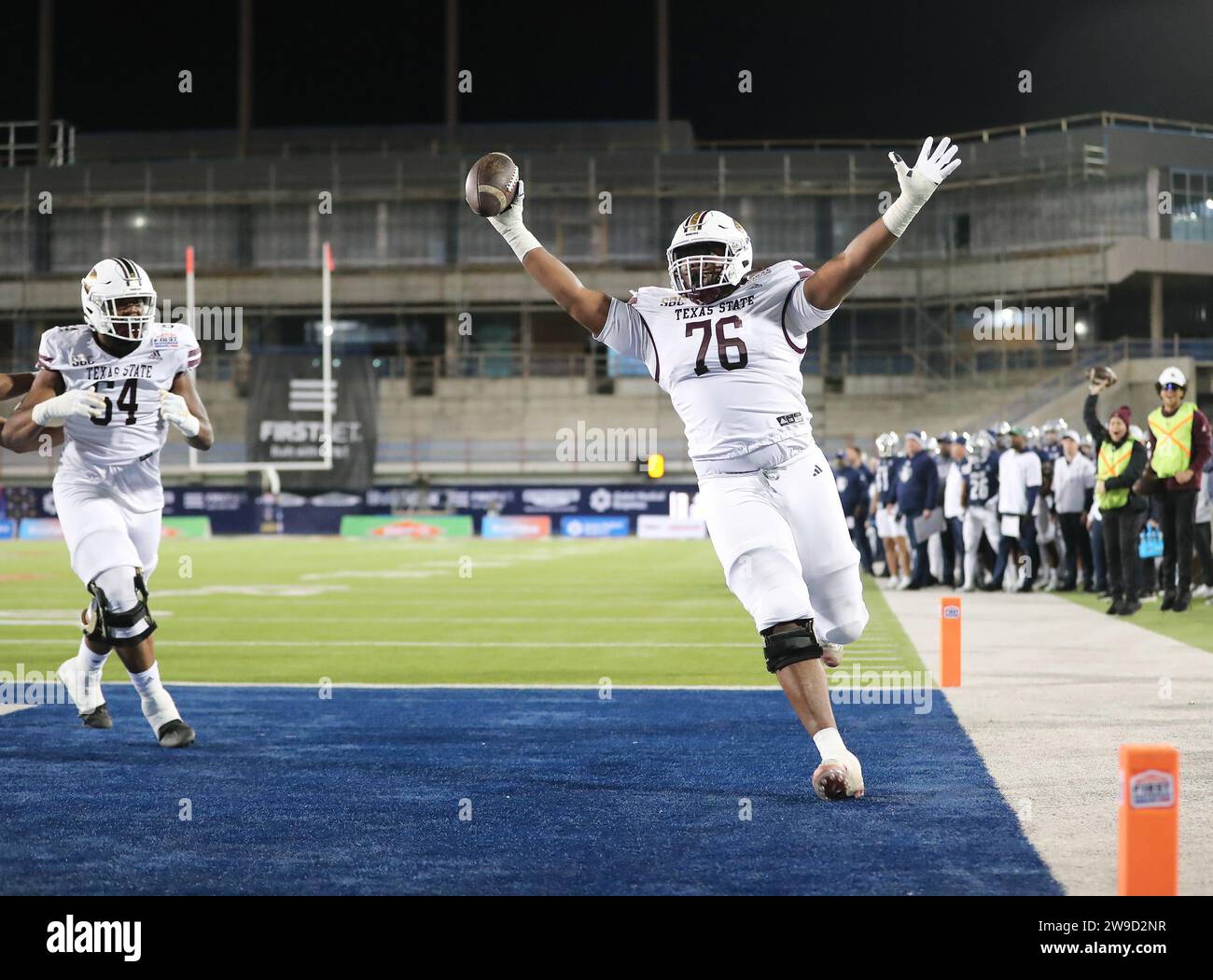 Dallas, Texas, USA. 26th Dec, 2023. Texas State offensive lineman NASH ...