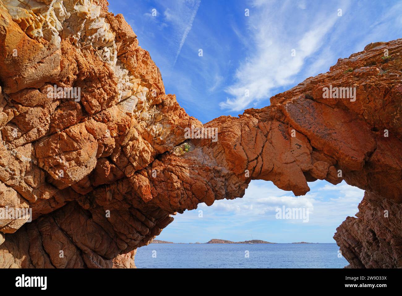 Arco di Cala Romantica, a stone arch in Porto Cervo, Costa Smeralda, Sardinia, Italy Stock Photo ...