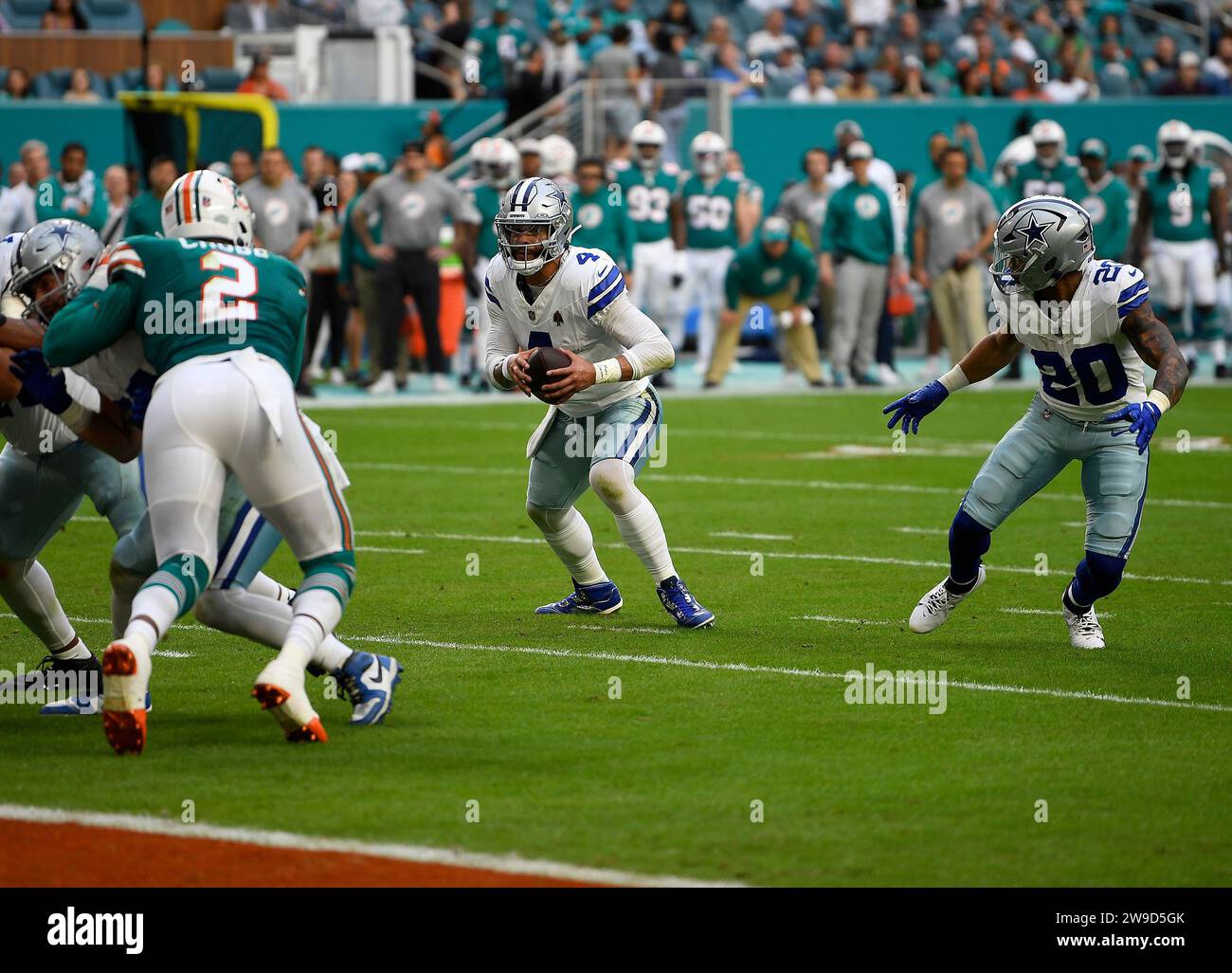 Dallas Cowboys quarterback Dak Prescott (4) runs with the ball during ...