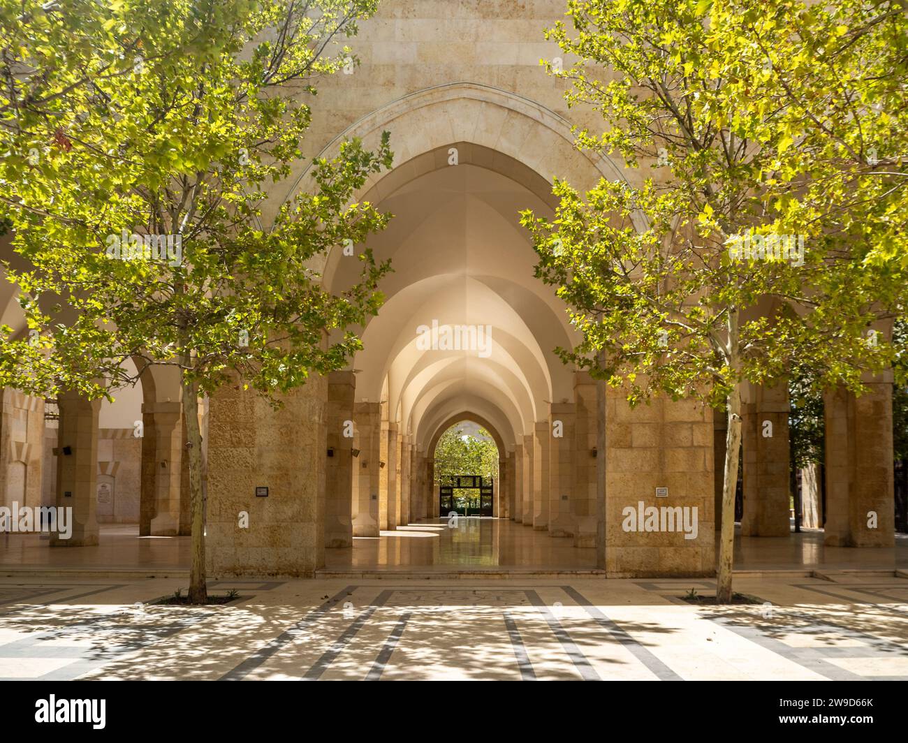 King Hussein Mosque, Amman city, Jordan Stock Photo - Alamy