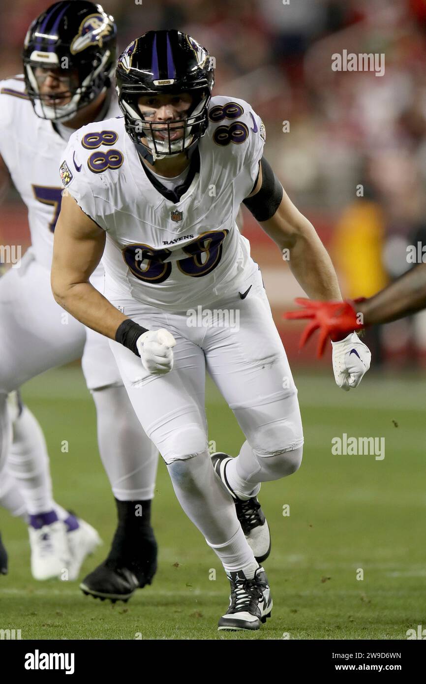 Baltimore Ravens tight end Charlie Kolar (88) runs during an NFL ...