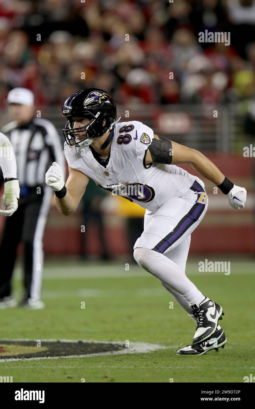 Baltimore Ravens tight end Charlie Kolar (88) runs during an NFL ...