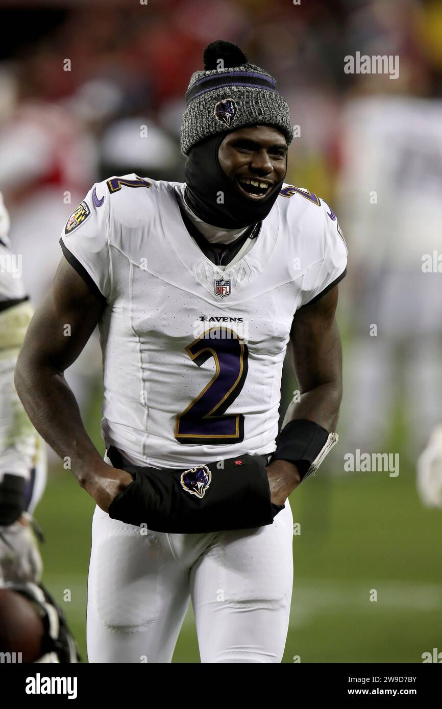 Baltimore Ravens quarterback Tyler Huntley (2) runs off the field ...