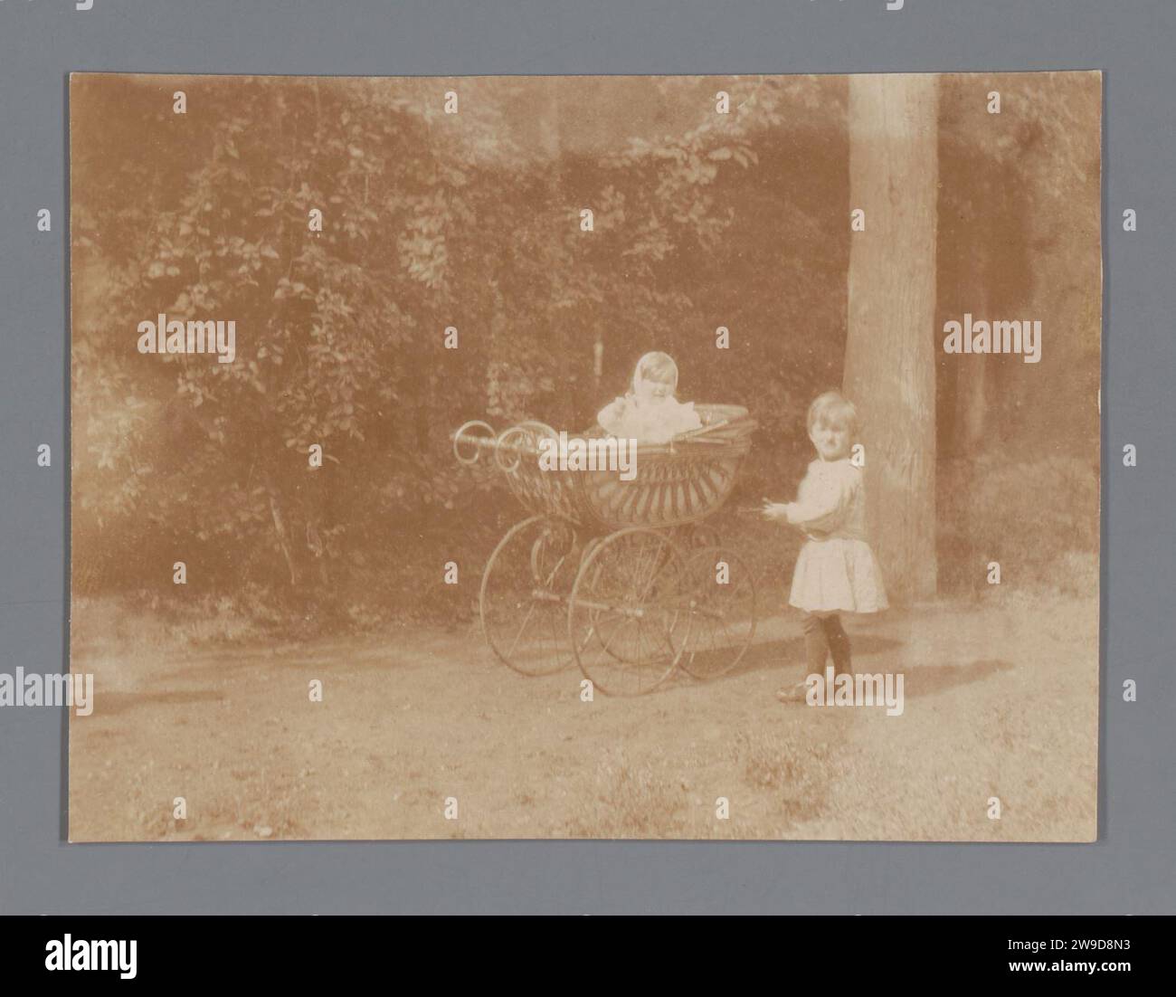 Portrait of Johannes Diderik and Anne Madeleine van der Waals, Anne is ...