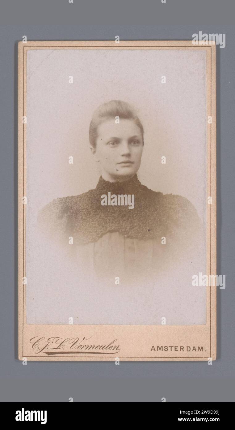 Portrait of Jacqueline E. van der Waals, Cornelis Johannes Lodewicus Vermeulen, 1890 - 1915 ...