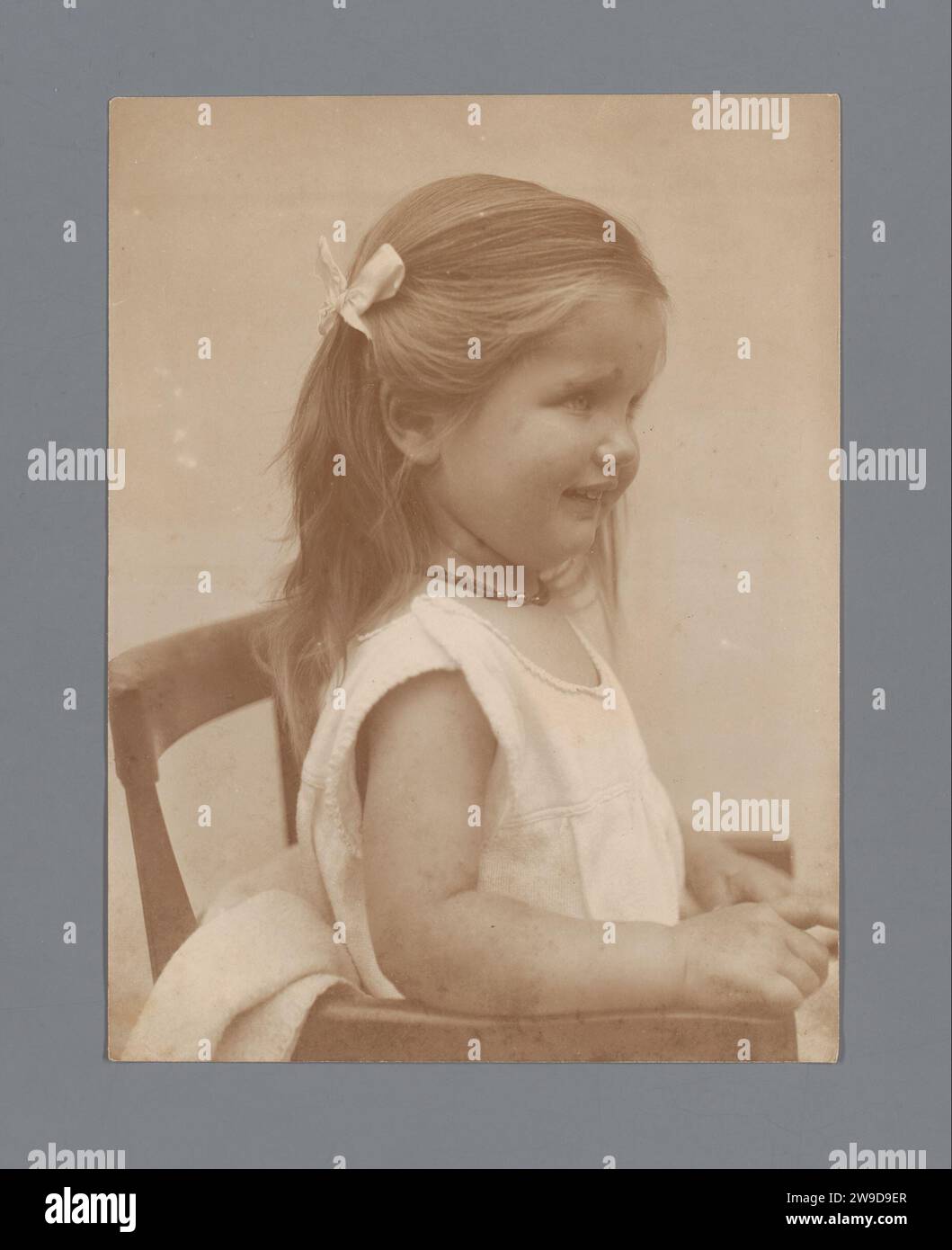 Portrait of an unknown girl, Johannes Diderik van der Waals (1873-1971 ...